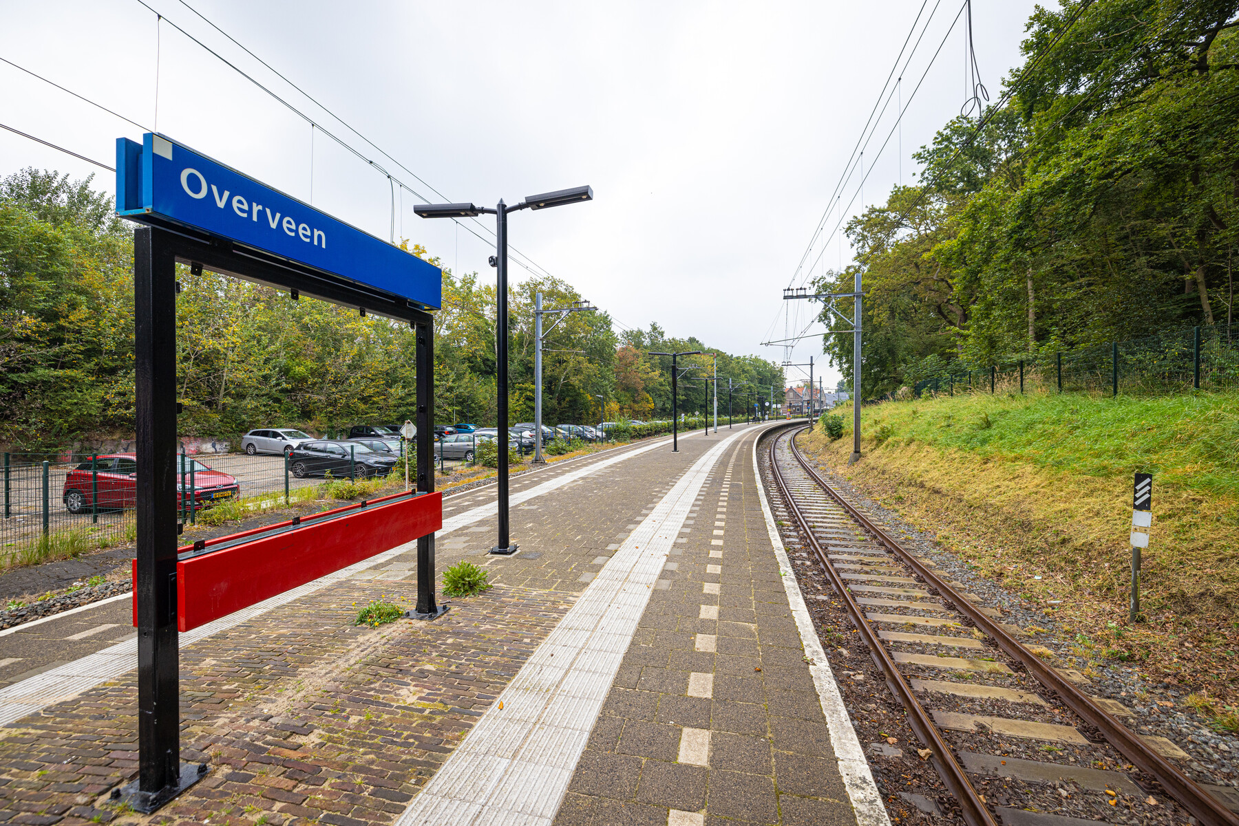 Perrons op hoogte in Overveen | ProRail