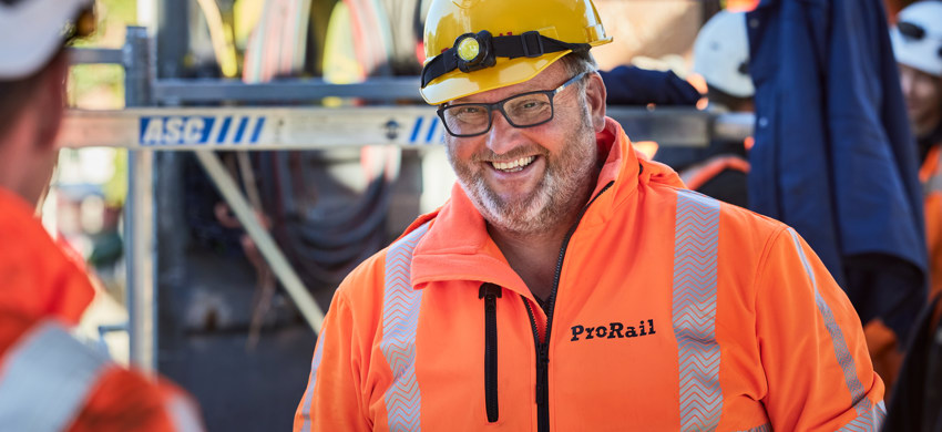 Werkzaamheden aan Lage Gouwespoorbrug lopen op schema | ProRail