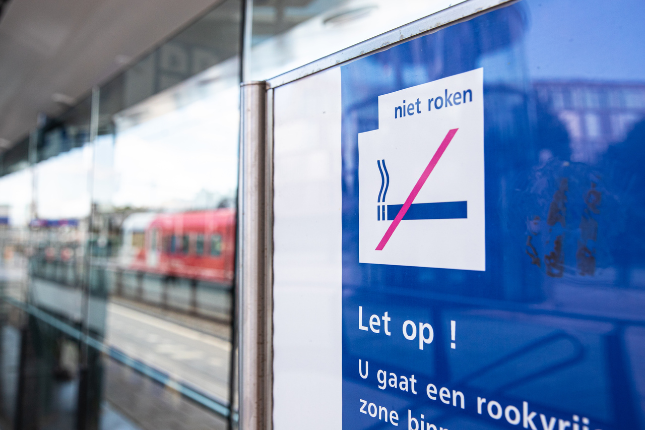 Campagne voor rook- en vapevrije stations van start | ProRail