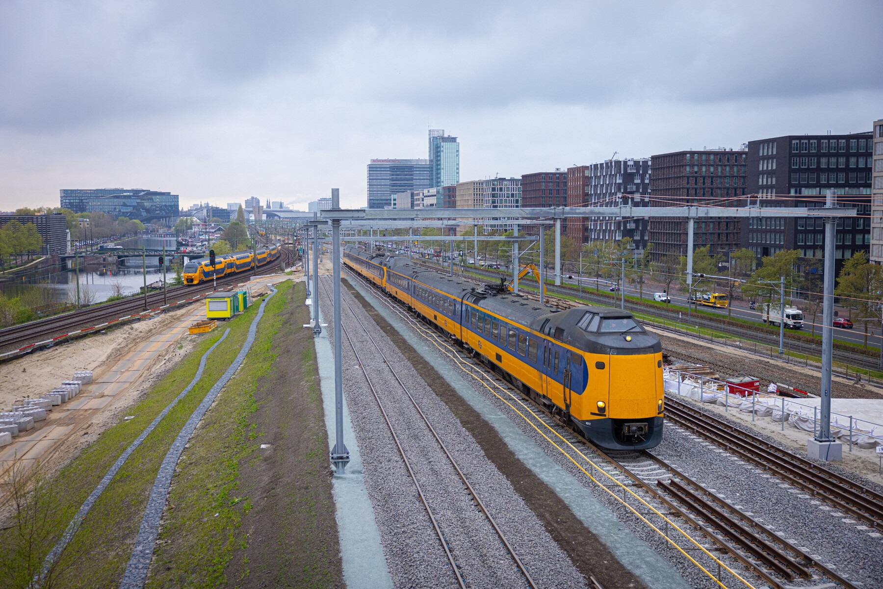 Nieuwe sporen Dijksgracht Amsterdam in gebruik | ProRail